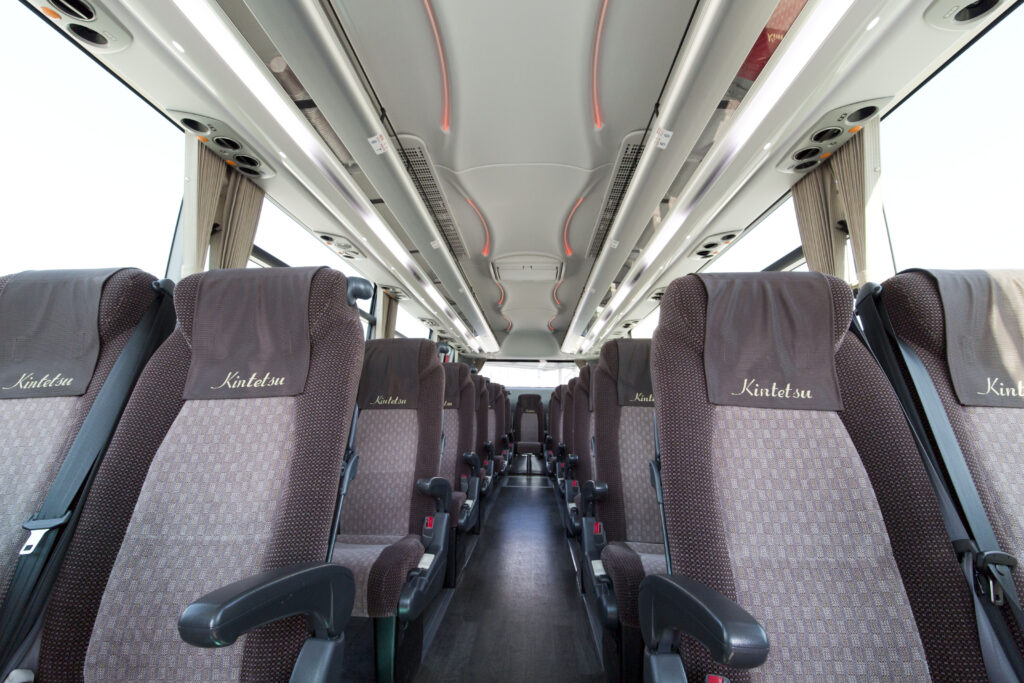 【利用貸切バス会社】近鉄バス | 安全・高品質な貸切バス見積もり・予約【BUS PALETTE】